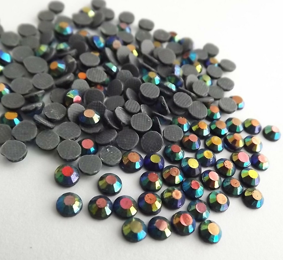 1440pcs Hot-Fix Iron-On Flat-Back Beads Rhinestones Multi Color & Size ...