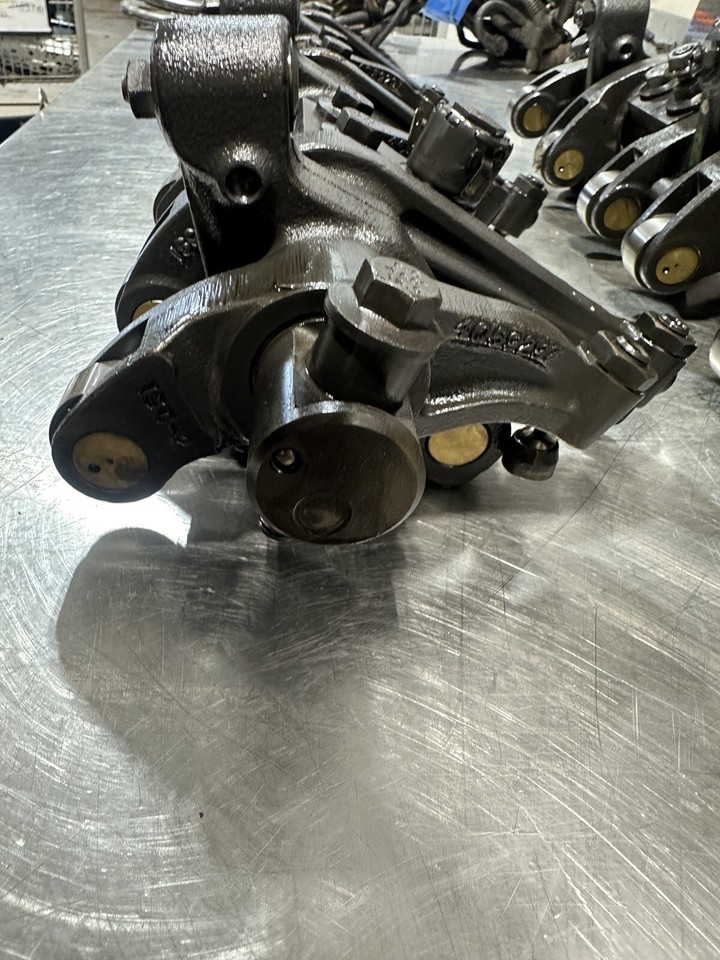 Cummins ISX Complete Rocker Assembly. Part # 4059297 | eBay