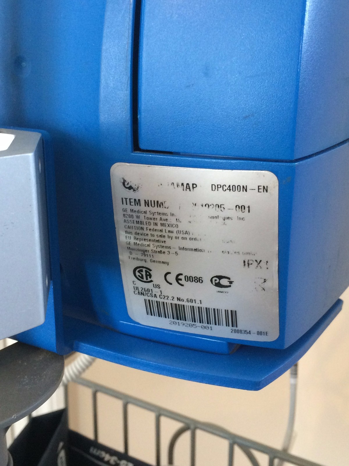 GE Dinamap ProCare DPC 400 Vital Signs Monitor NIBP SpO2 Temp Stand ...