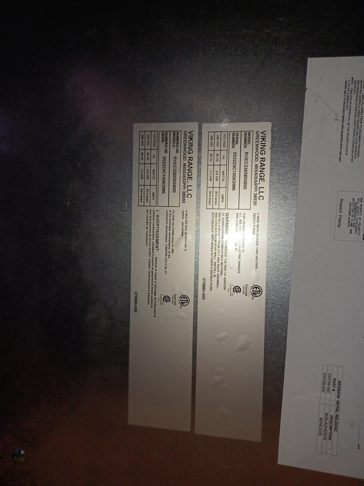 Viking RVEC3365BSB Electric Radiant Cooktop-5 Elements, 36'', Black | eBay