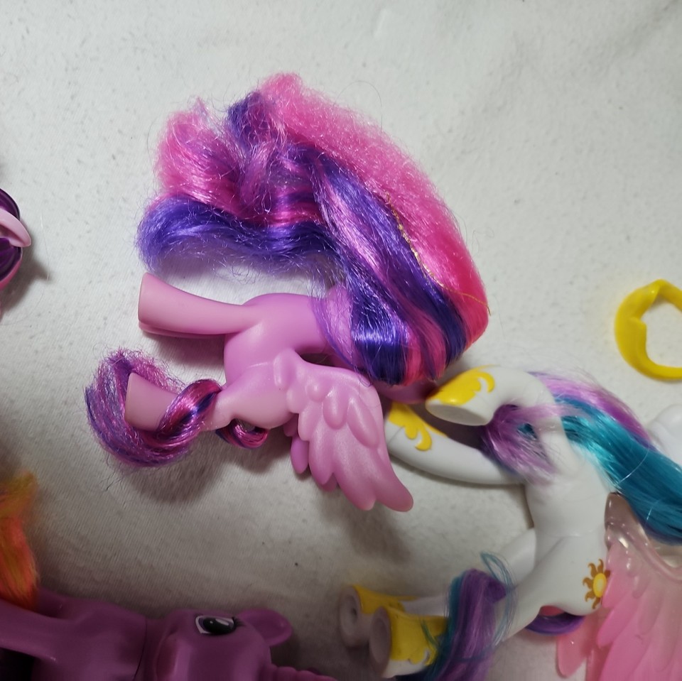 Large lot My Little Pony G4 of 22 ponies and lots of accessories | eBay