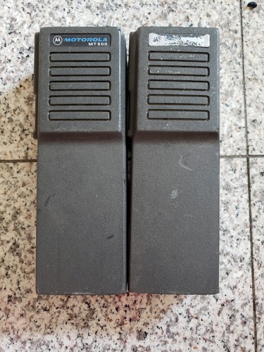 Lot 2 Motorola MT500 Vintage Two-Way Radio (Untested) for parts | eBay