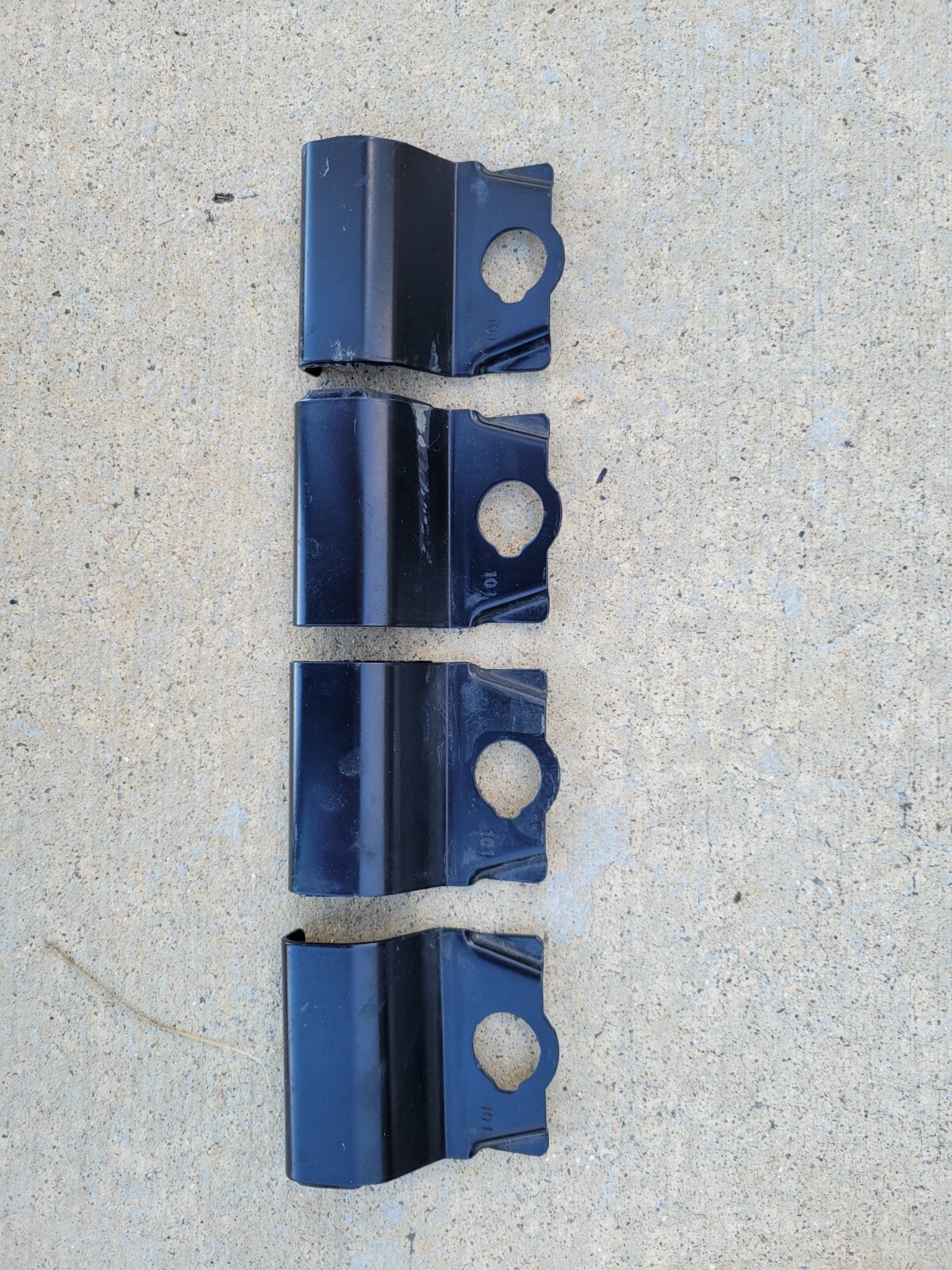 Yakima Q Tower Clips - Q101 | eBay