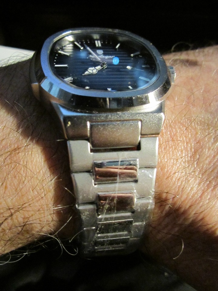 MEN'S POEDAGAR WATCH 613B DAY MARKER RUNS GREAT FITS UP TO 9" WRIST ...