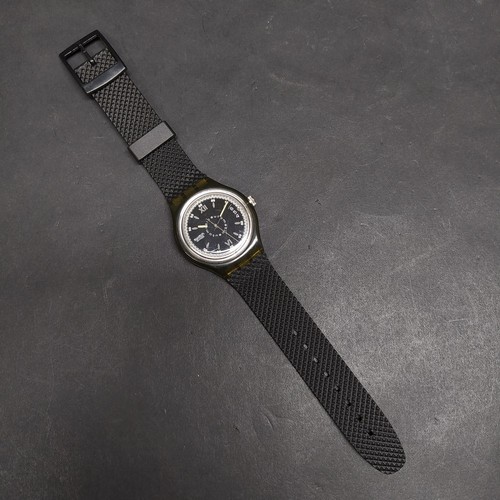 Orologio da polso Swatch automatico al quarzo nero in silicone ...