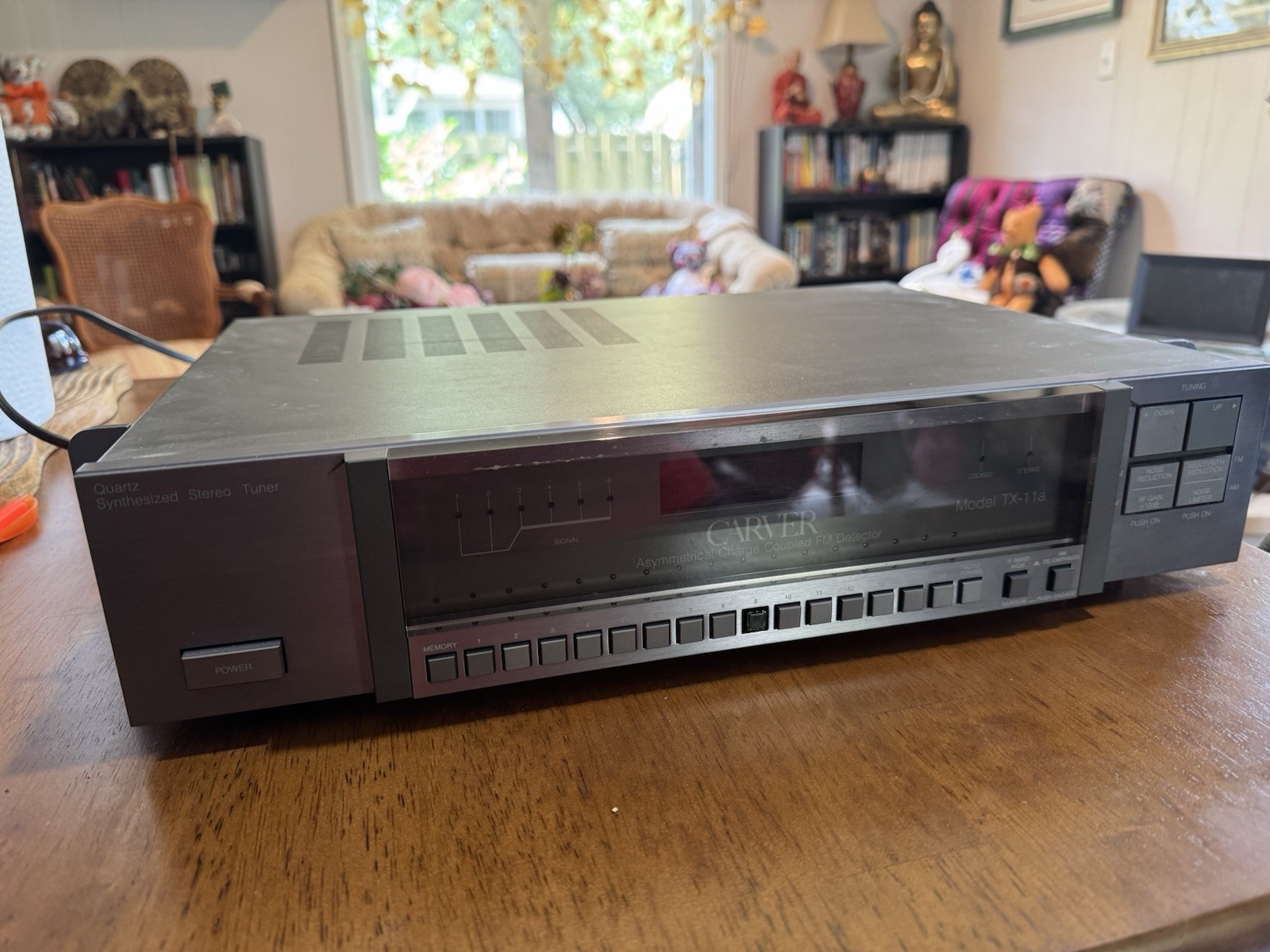 CARVER Model TX-11a QUARTZ SYNTHESIZED STEREO TUNER Tested & Working ...