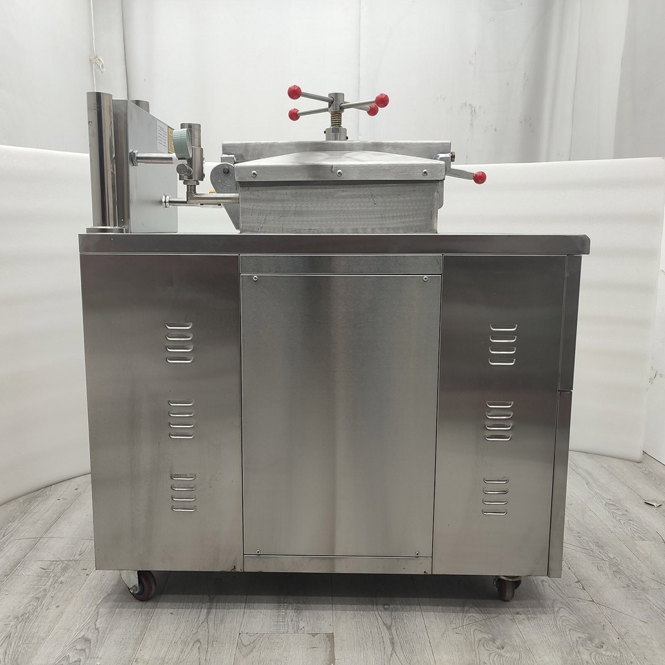 45L CNC Pressure Fryer 25KG/h Fried Chicken Stove LP Gas Commercial ...