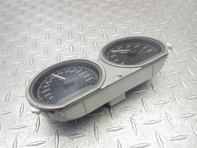 2014 Harley Instrument Cluster Speedometer Techno Meter MPH 70900121 ...