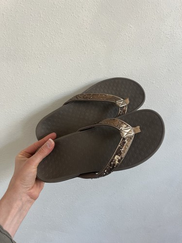 Vionic Flip Flops Shoes Sandals Women's 9 40 Brown Sequins Summer Slip ...