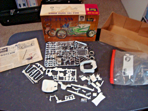 Original Revell Ed "Big Daddy" Roth's Outlaw Model Kit / 1962 H-1282: ...