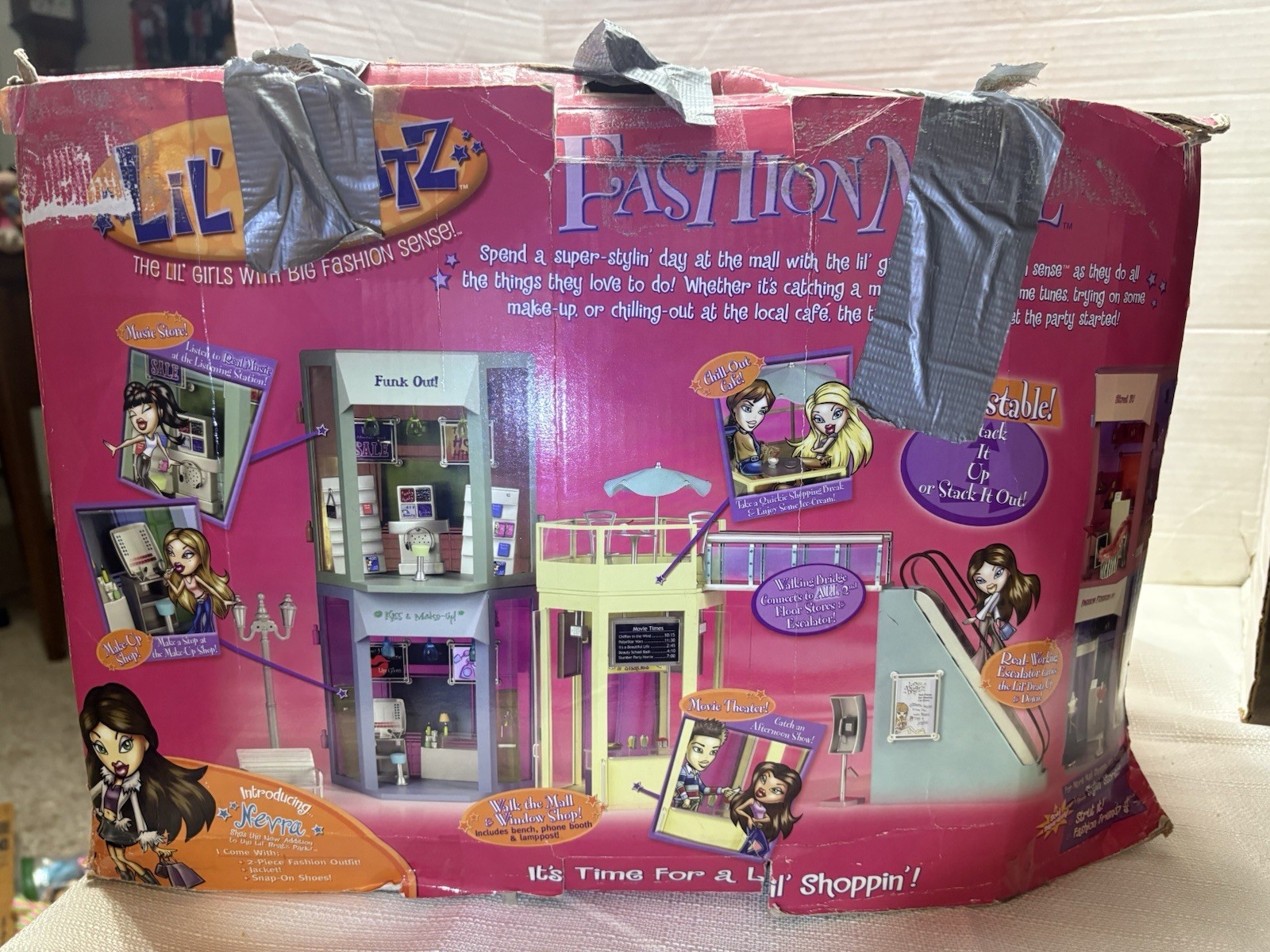 Bratz Lil’ Bratz Fashion Mall Playset MGA Vintage Y2K With Box Includes ...