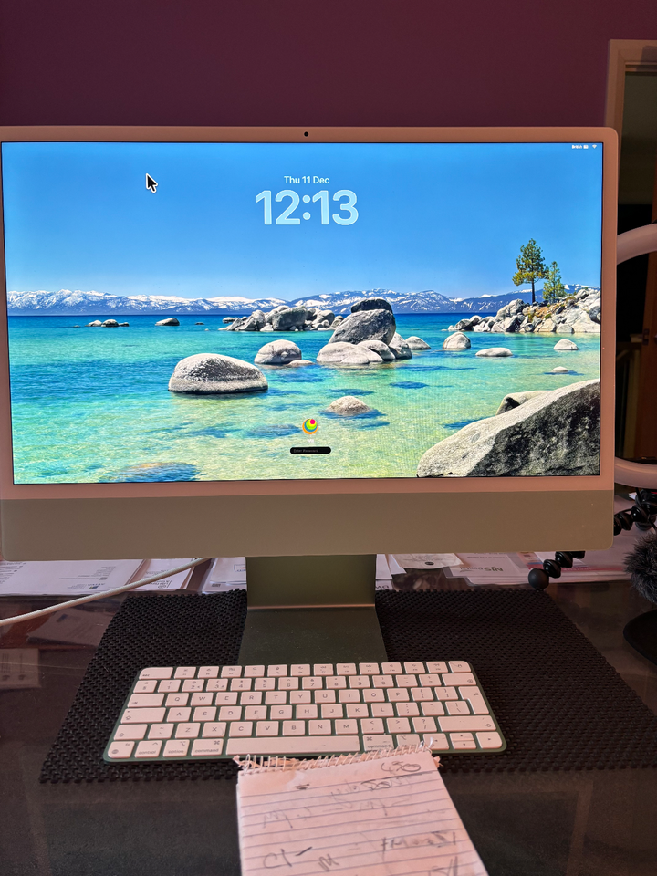 Apple iMac 24" (256GB SSD, M3, 8GB, 10-Core GPU) Green - MQRN3B/A ...