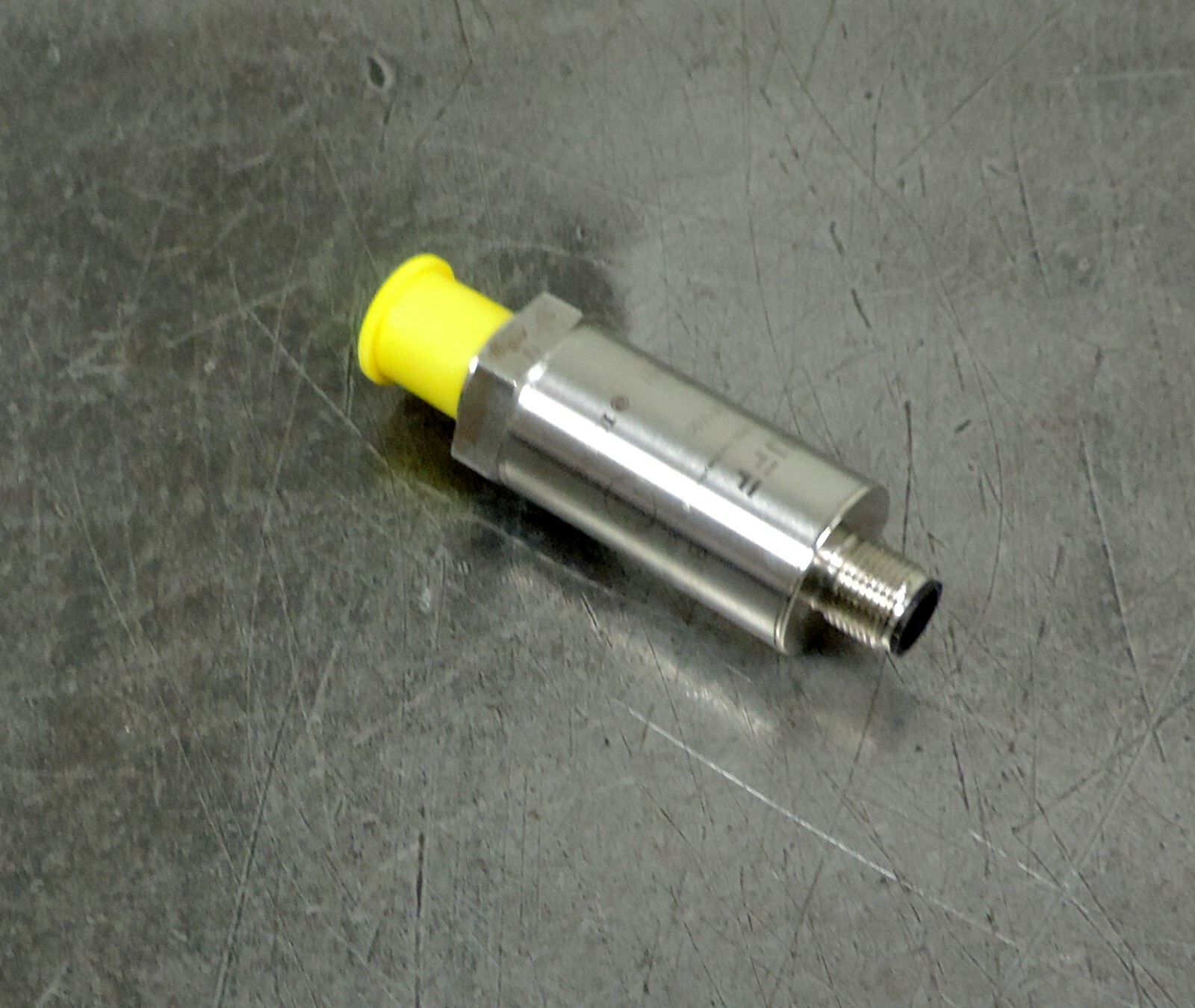 Balluff BSP00PM Pressure Switch BSP B005-DV004-D06S1A-S4 | eBay