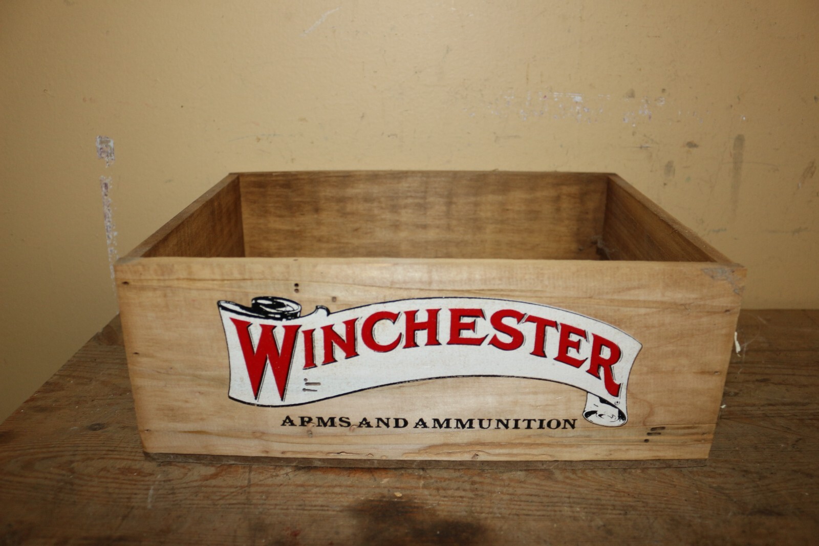 Vintage Winchester Arms & Ammunition Gun Rifle Hunting Wood Ammo Box ...