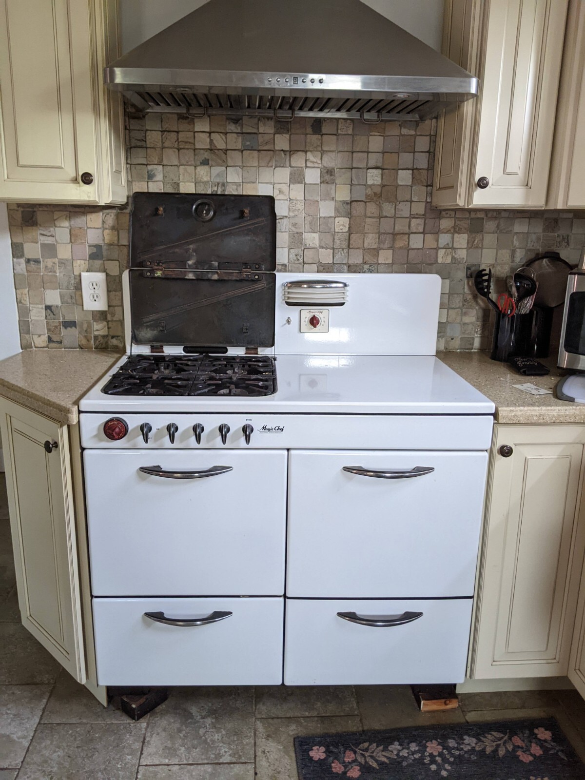 Vintage Magic Chef Stove Oven Appliance 1930s Functional with Storage ...