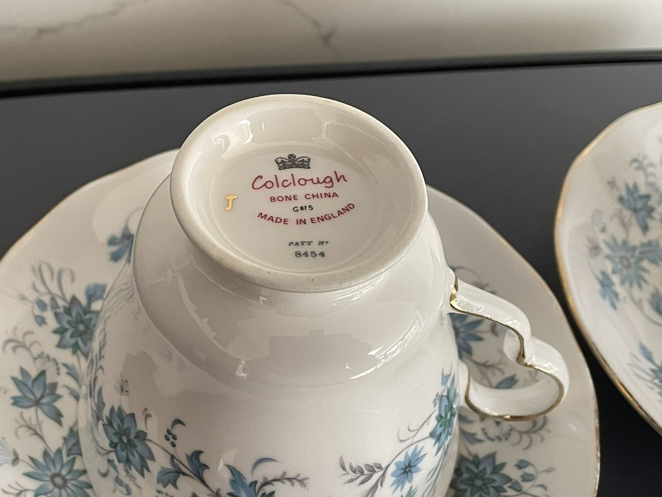 Colclough Vintage China Cup & Saucer x2 Blue and White Flower Pattern ...