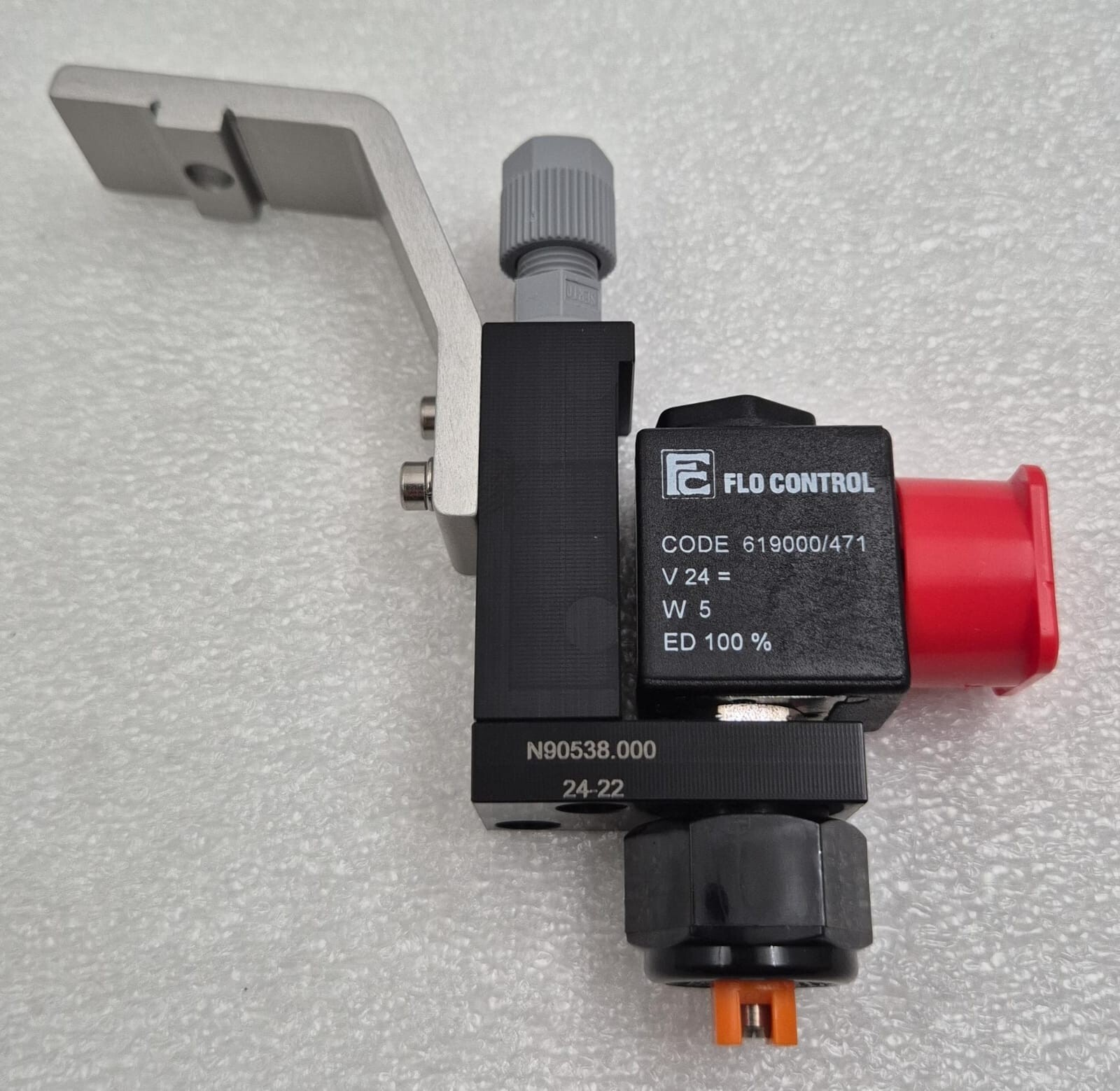 [LOT 2] FLO CONTROL 619000/471 Solenoid Valve 24V & TEEJET 11001VS ...