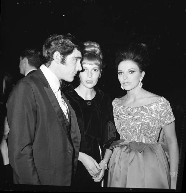 Anthony Newley Joan Collins