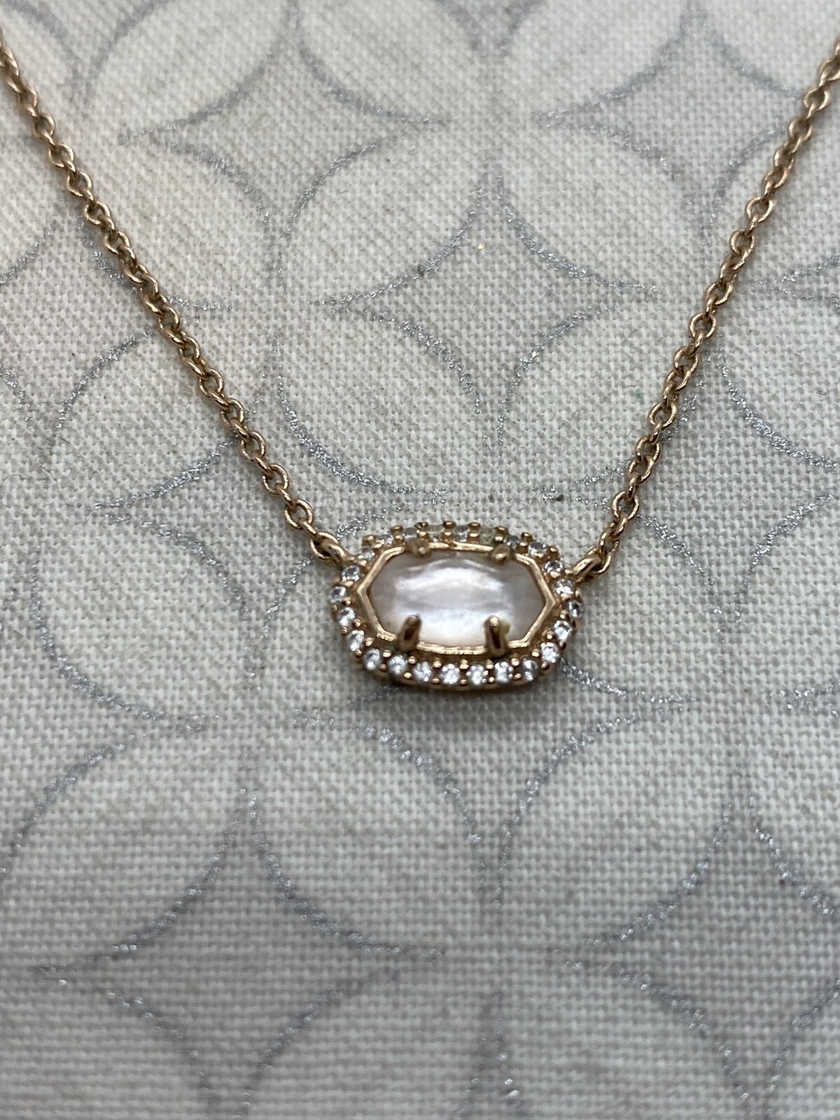 Kendra Scott Chelsea Pendant Necklace Ivory mother of pearl Rose Gold ...