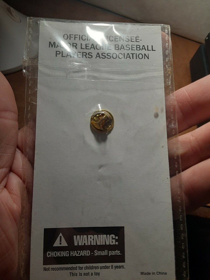 2004 Cardinals Players Pin Collection St. Louis Post-Dispatch Jeff ...