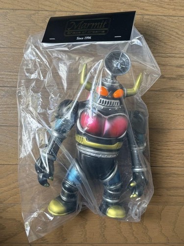 Parabola Ace Target Earth Robot Indie Sofubi Marmit | eBay