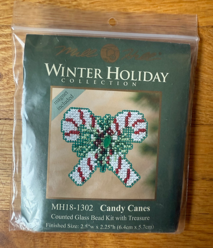 Mill Hill WINTER HOLIDAY COLLECTION - Cross Stitch Kit CANDY CANES | eBay