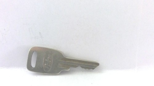 Honda CB CL SL CT CA Precut Motorcycle Key E3854 PA #5 AP | eBay UK