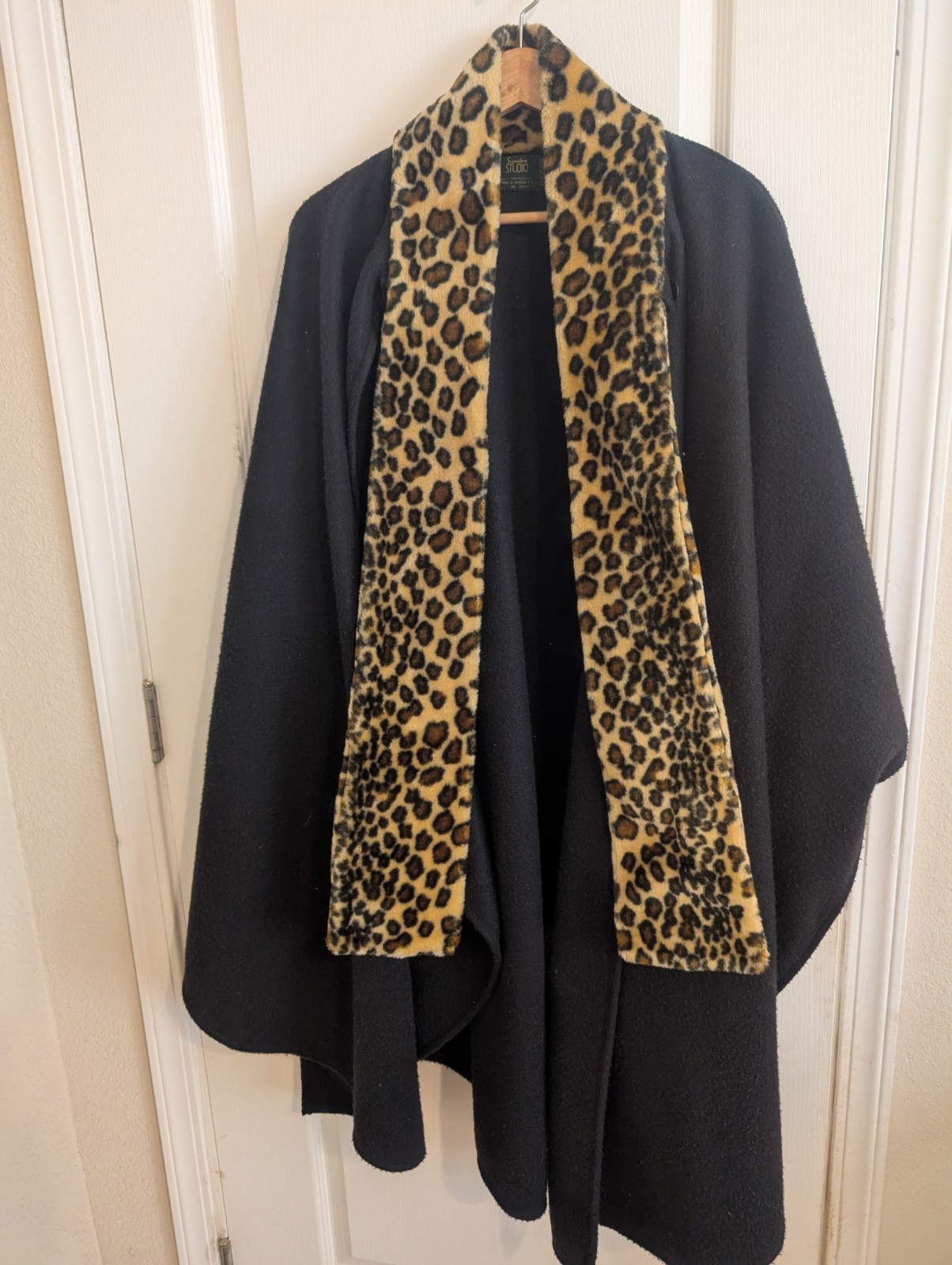 Vintage Signature Studio Cape Coat Leopard Print - Gem