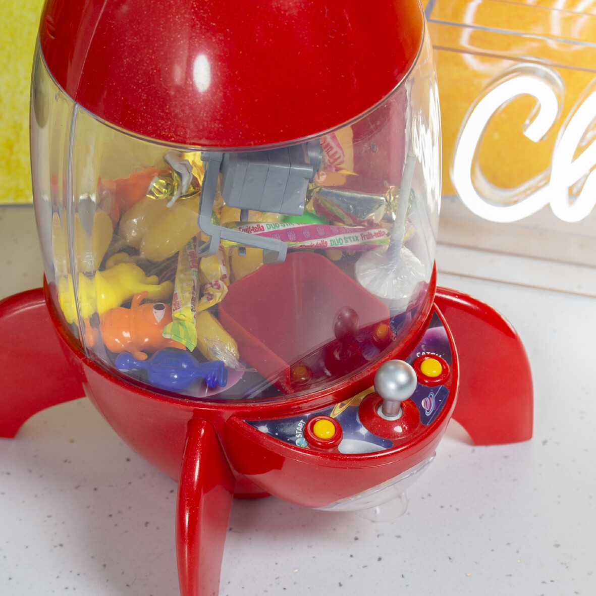 Global Gizmos Retro Arcade Style Games / Candy Grabbers & Coin Pusher ...