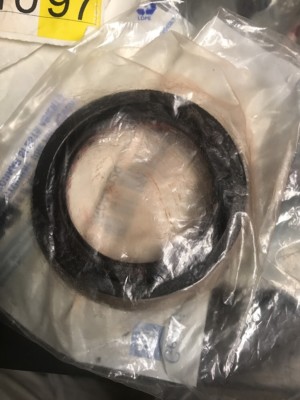 26064029 GM Rear Pinion Seal - New In Package | eBay