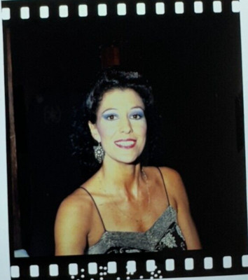 UK1-2037 RITA COOLIDGE Country singer showing skin RARE '82 2 Color ...