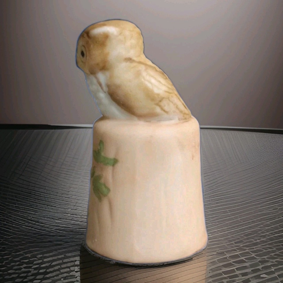 Vtg Porcelain Enesco Owl Thimble Figural Sitting On Stump sz 1.75 ...