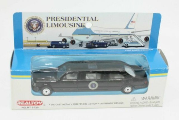 Daron Presidential Limousine, Scale 1:64 - Black (RT5739) for sale ...