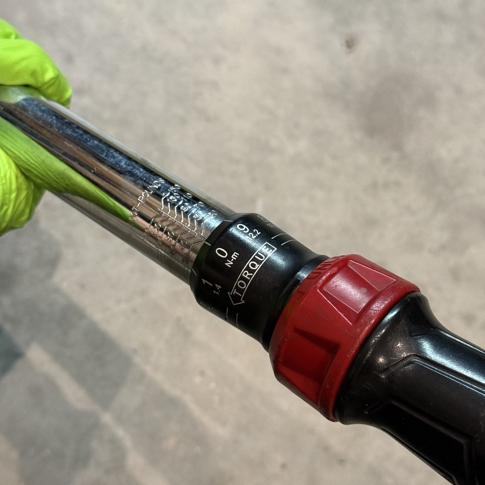 Craftsman 9-31425 1/2 inch Drive Clicker Style Microtork Torque Wrench ...