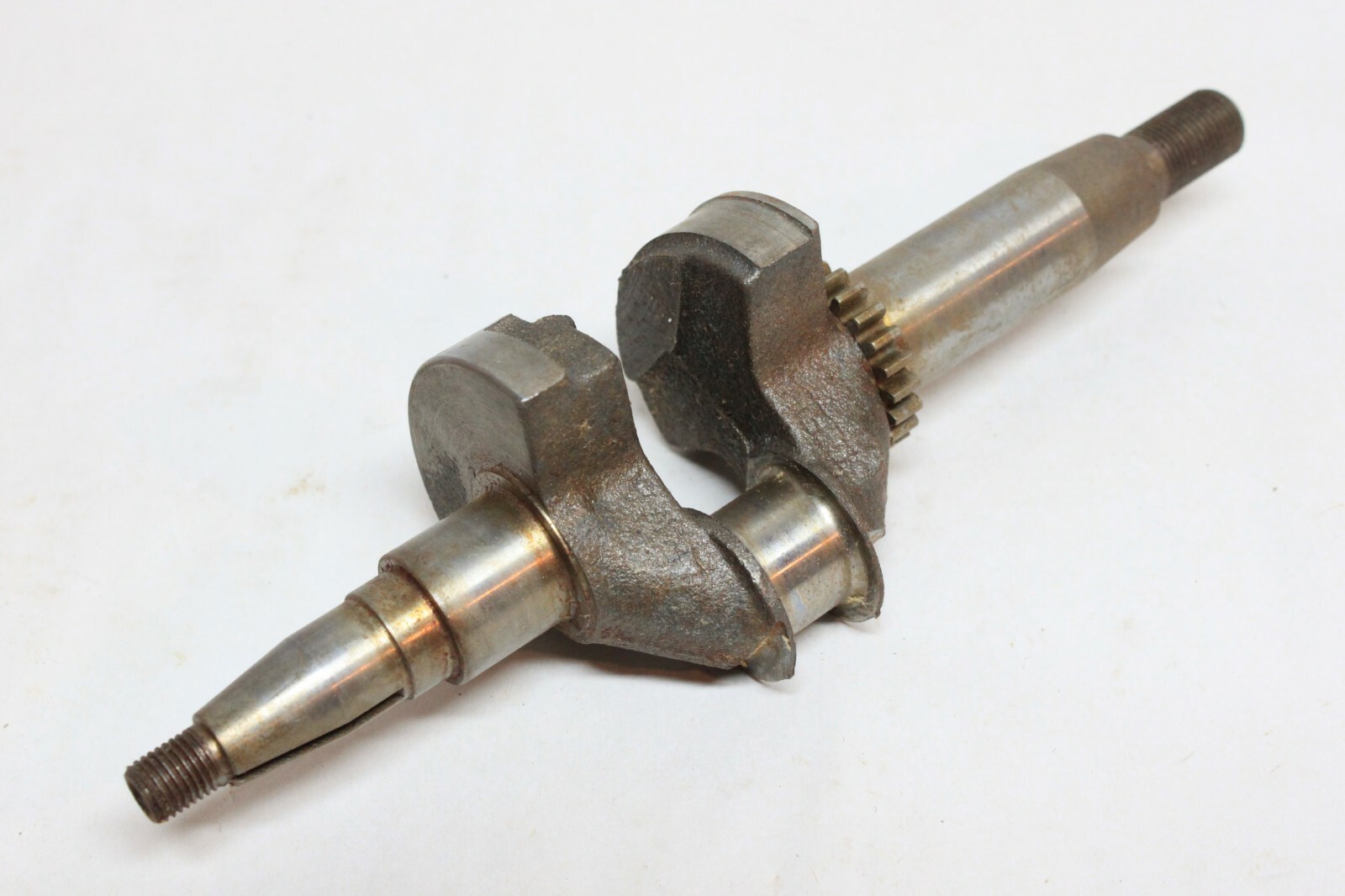 NOS Vintage Tecumseh Small Engine Crank Crankshaft New in Box 33747 | eBay