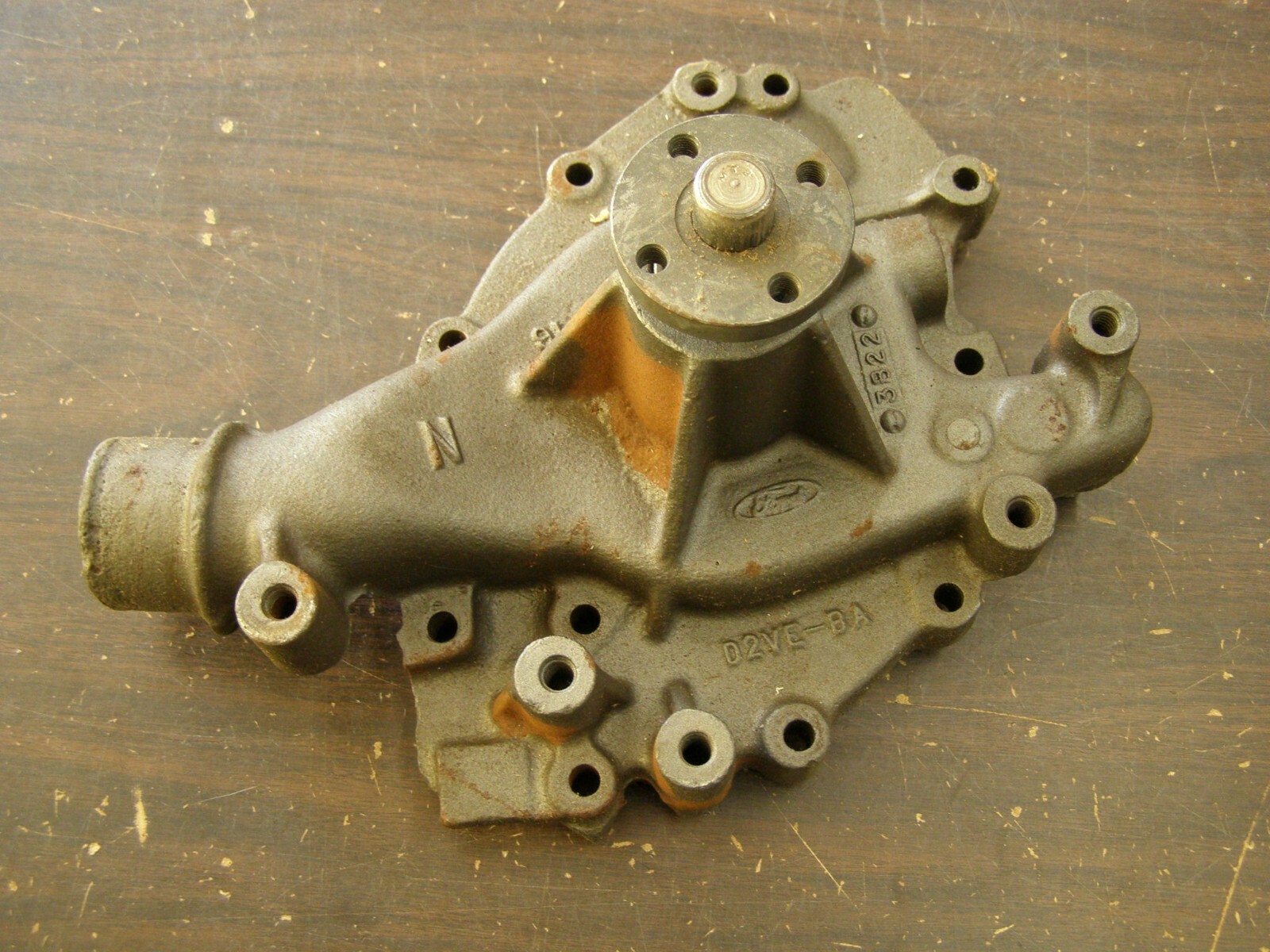 NOS OEM Ford R/M 429 460 Water Pump 1973 1977 Galaxie LTD Torino 1974 ...