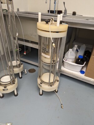 Complete 3 liter Millipore/Amicon Moduline column chromatography column ...