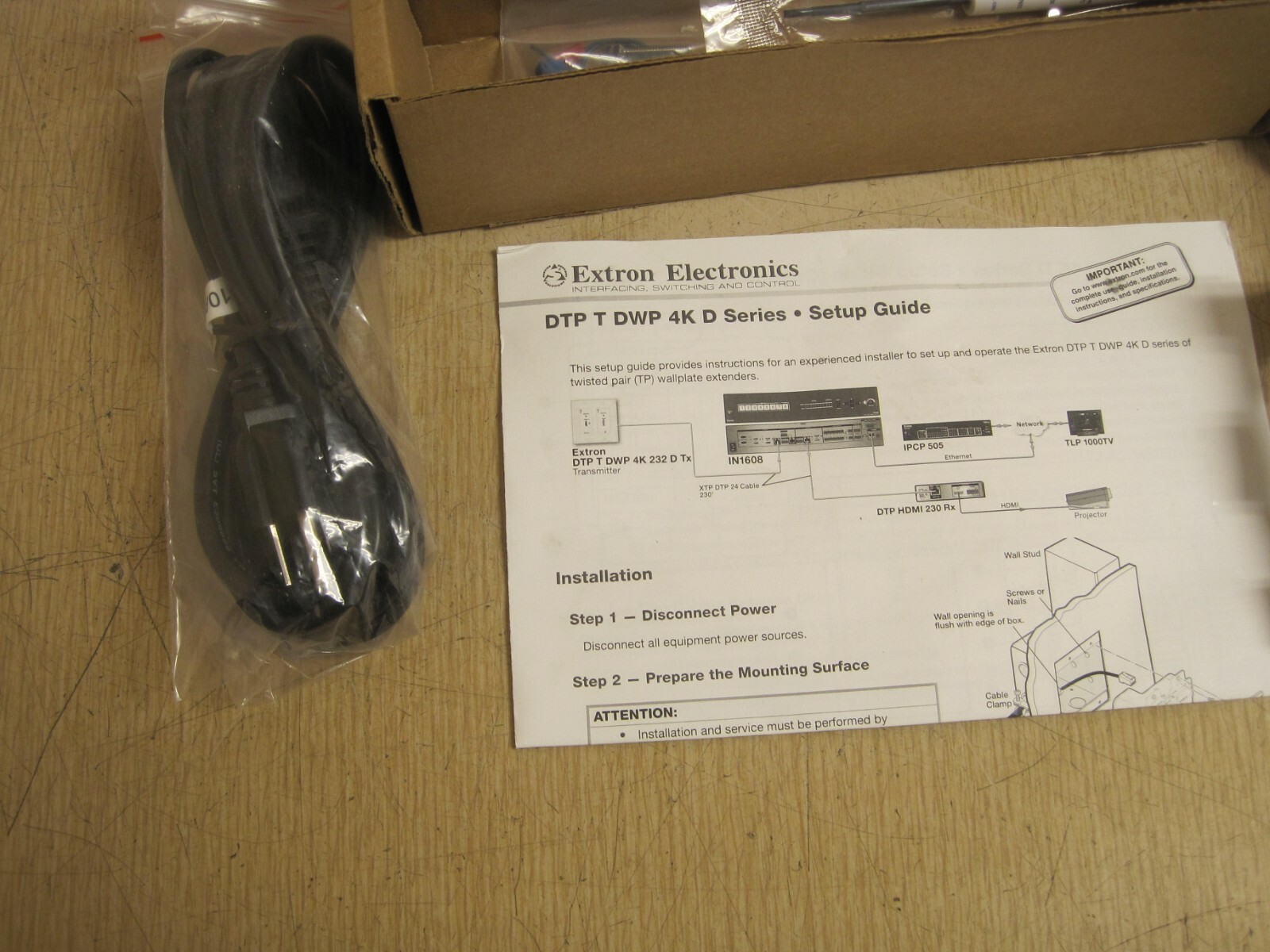 Extron USB PowerPlate 200 MAAP 60-1355-02 Black USB Charging Port FREE ...