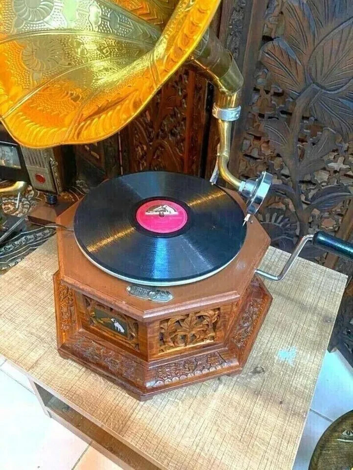 Vintage Gramophone Antique Working Gramophone Player Phonograph Vinyl ...
