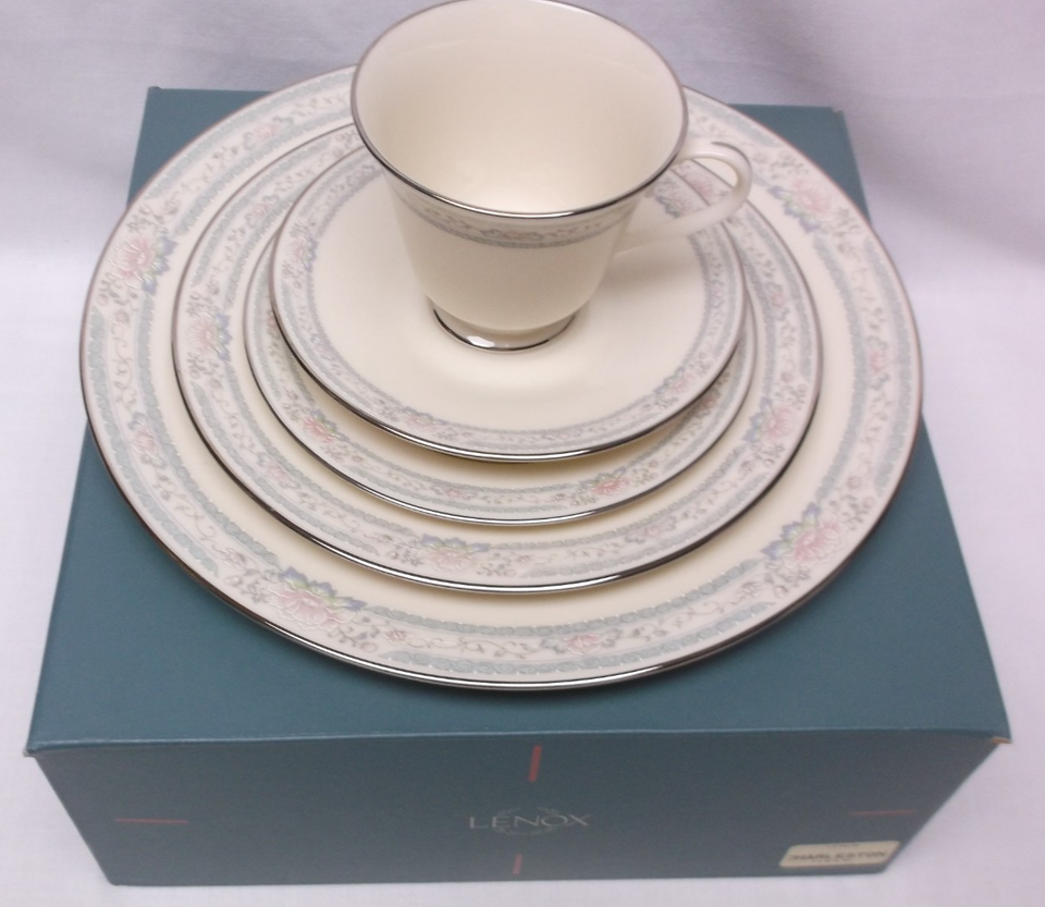 Lenox Cosmopolitan Collection Charleston 5 Piece Place Setting | eBay