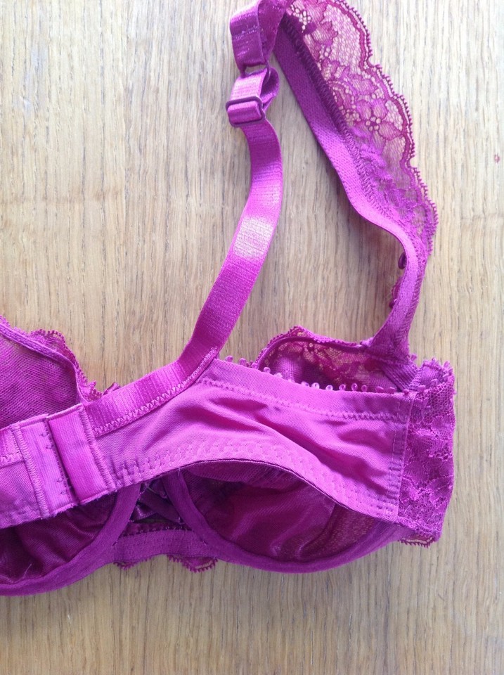 BRA SIZE 32D FEMILET UNDERWIRED NON PADDED FULL CUP DARK PINK WITH LACE ...