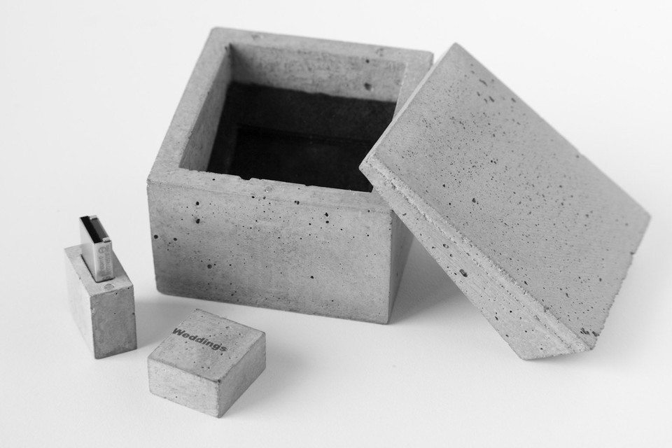 Gift a concrete box with concrete USB flash drive 16 GB inside. Unique ...
