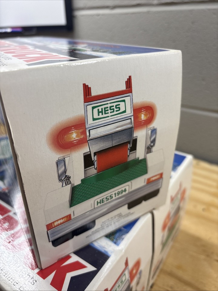 1994 Hess Emergency Truck with Rescue Vehicle – Lights & Sounds ...