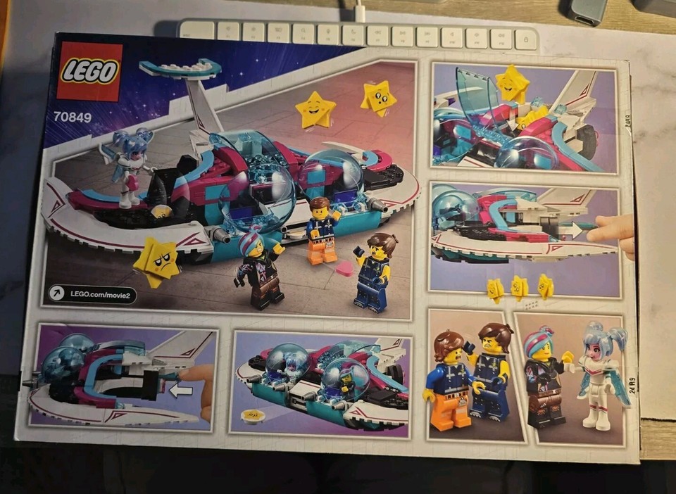 LEGO LEGO Movie: Wyld-Mayhem Star Fighter (70849) Sealed Set ...