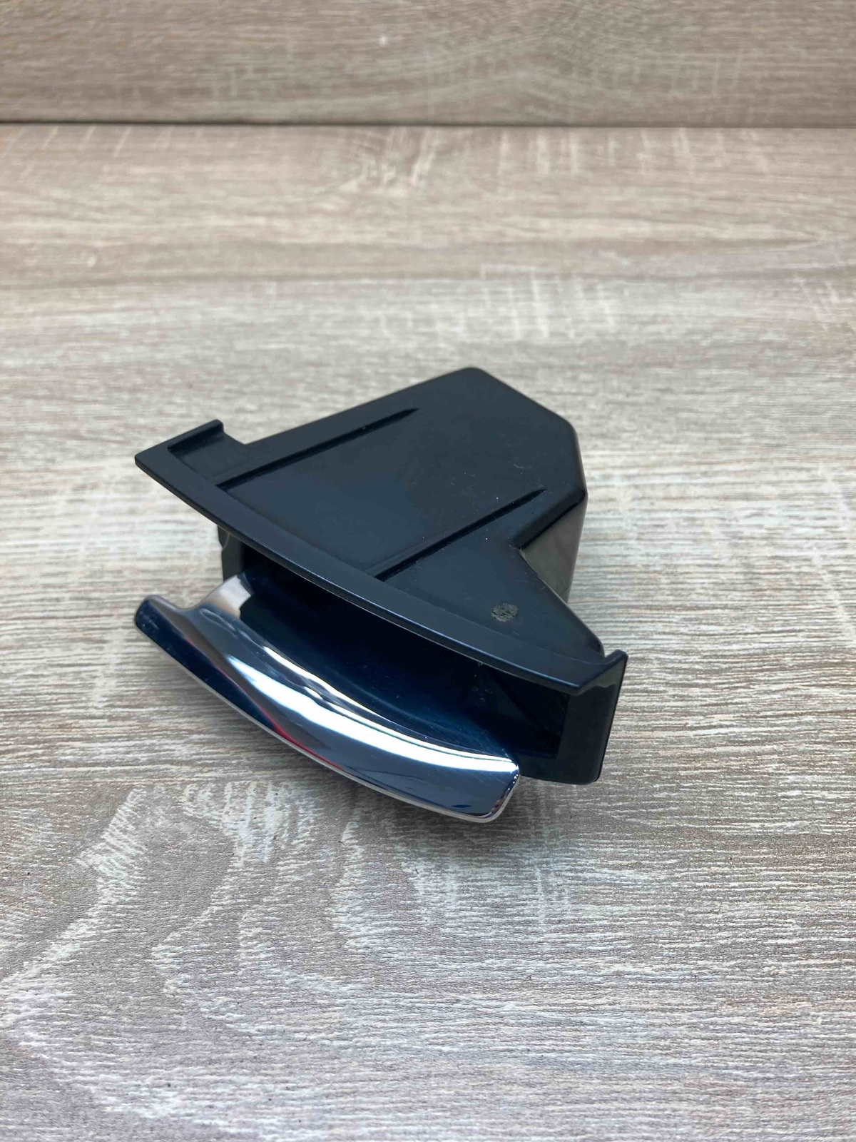 A2118100133 OE Mercedes Benz W211 Ashtray Panel Console Insert Lighter ...