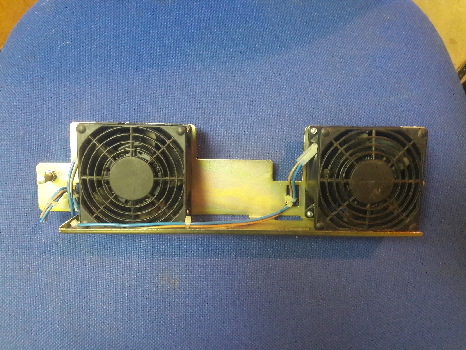 Digital DEC 70-21168-01, RA81/82 Dual Fan Assy | eBay