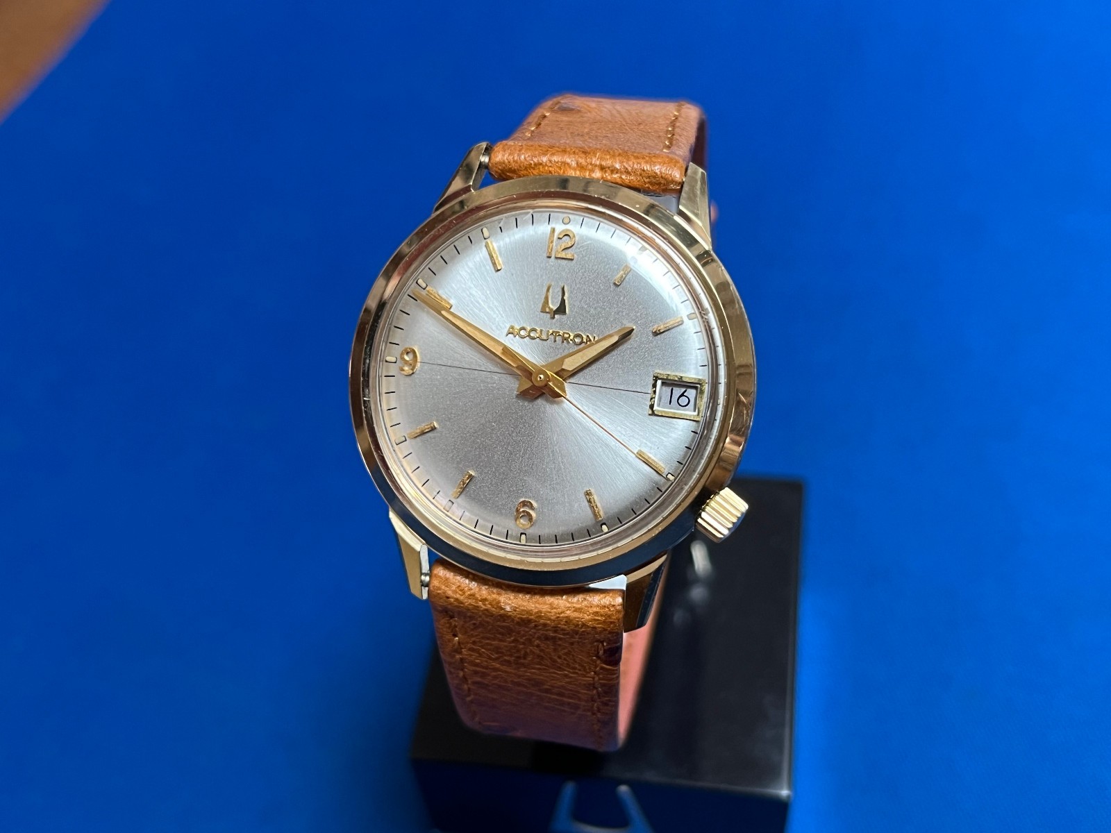 Vintage 1976 Bulova Accutron 218 2181G Gold-Plate N6 - Serviced and ...