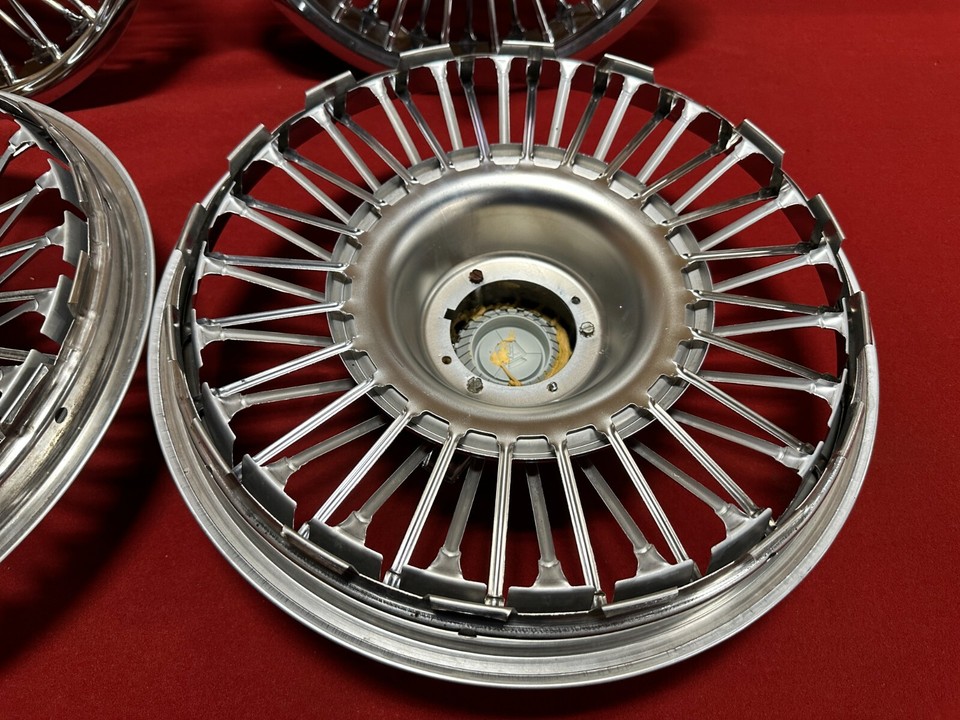NOS 1964 Ford Galaxie Wire Spoke Spinner Hubcaps C4AZ-1130-A FoMoCo 64 ...