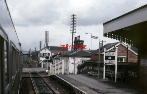PHOTO GOBOWEN RAILWAY STATION IN MARCH 1986 | eBay