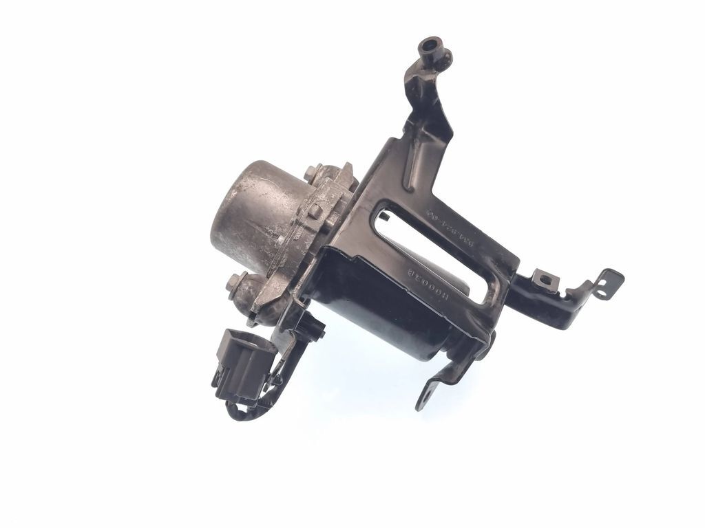 Chrysler Pacifica 2018 Petrol 214kW Vacuum pump P68274999AD MPT12893 | eBay